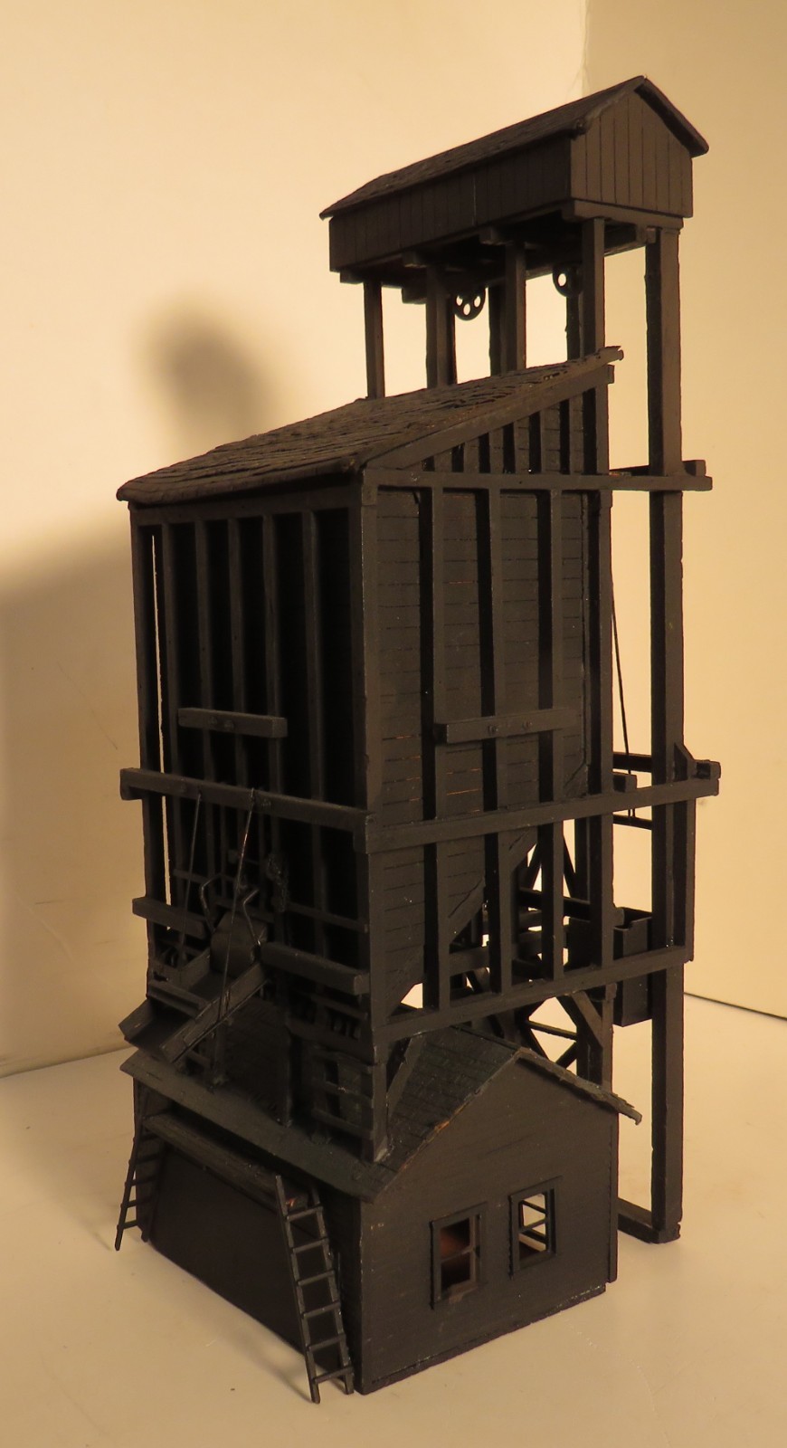 COALING TOWER. CAMPBELL. BUILT. WOOD. DETAILED. WEATHERED. EXCELLENT ...