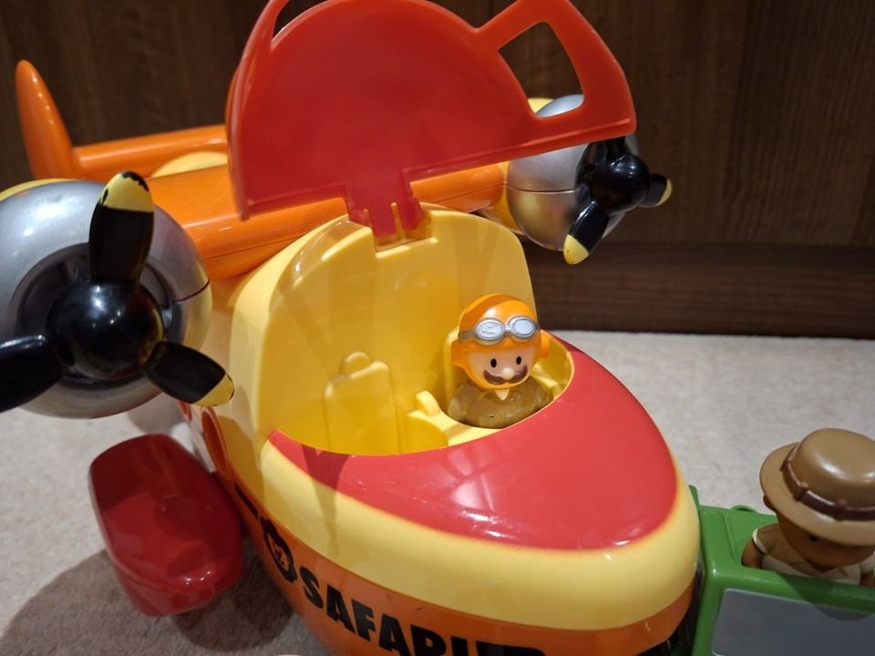 ELC Happyland Safari Rescue Plane Playset | eBay UK