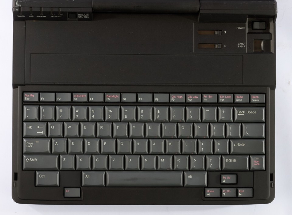 Vintage NEC UltraLite 286V Personal Computer 9-Inch Monochrome LCD PC ...