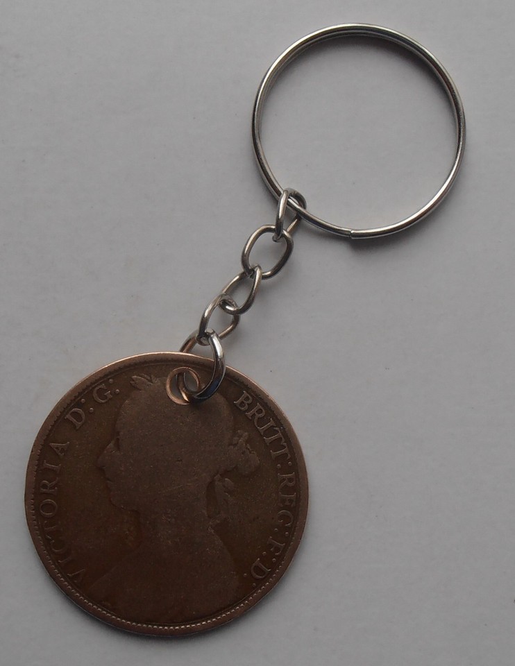 SLOUGH TOWN FC KEYRING 1893 PENNY STAMPED WITH STFC. YEAR CLUB FOUNDED ...