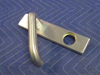 8800 Sargent 80-Series J-Lever Door Handle ET-Trim Satin SS w/ Cylinder ...