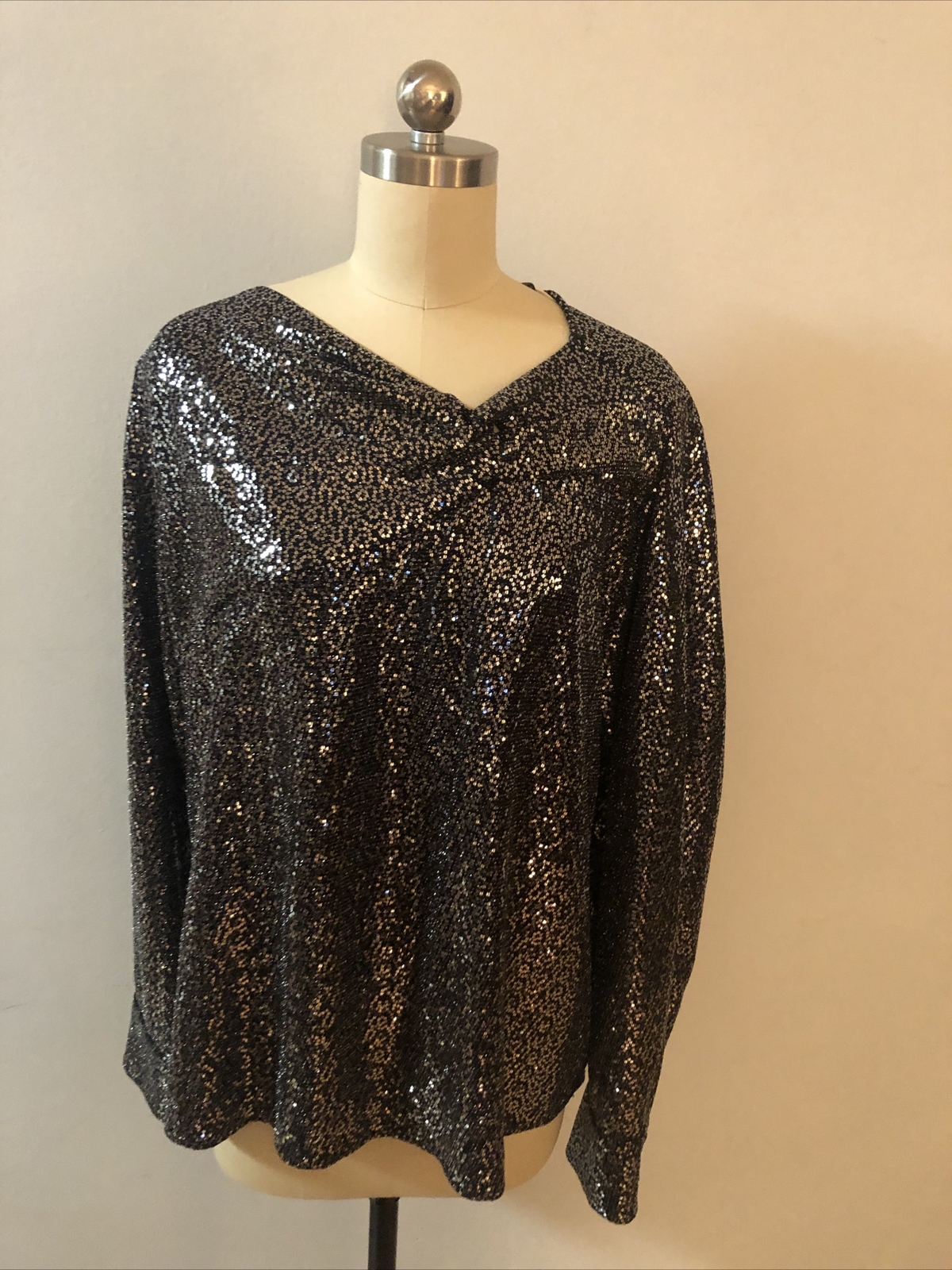 Zara Black With Silver Sequin Knit Top With Knotted Neck Size L NWT | eBay