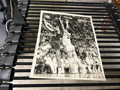 original 1974 BILL WALTON UCLA v TOM BURLESON NC STATE college ...