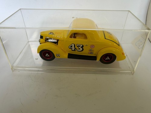 Monogram '36 Ford Coupe 1/24 scale slot car RTR NOS | eBay