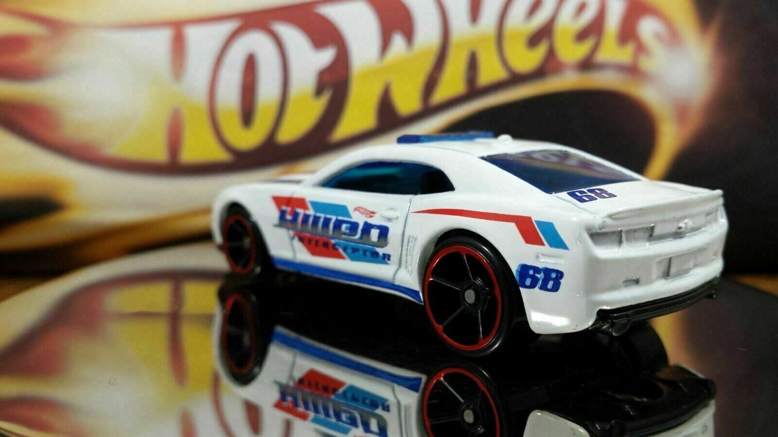 Hot Wheels '10 Camaro SS (HWPD Interceptor) HW Rescue Unit 68 White ...