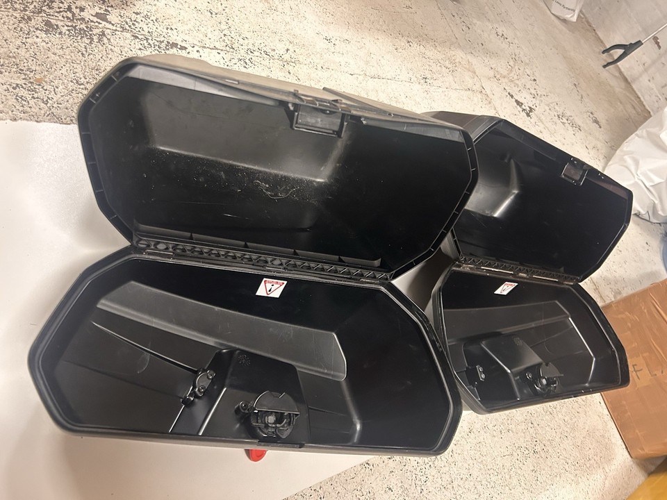 Genuine Givi E22 Monokey panniers (pair), lightly used and in good ...