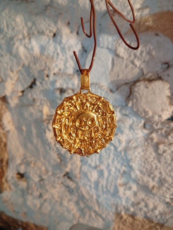 Pirates Caribbean AZTEC SKULL COIN made Yellow Gold 18 K-handicraft | eBay
