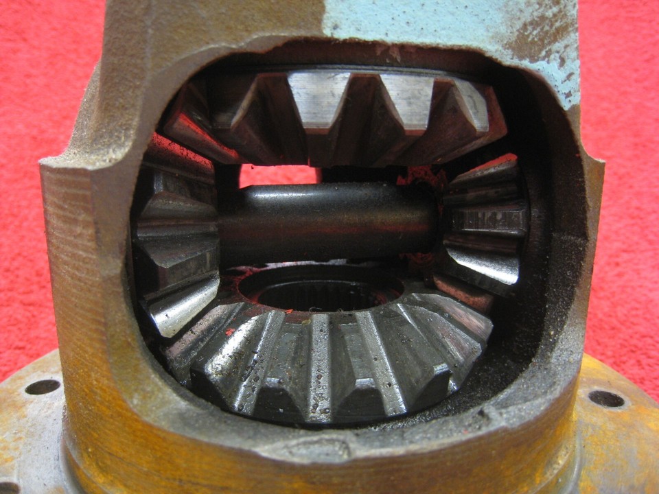 Original 1969 Camaro Non-Posi Differential Case or Carrier 3958109 OEM ...