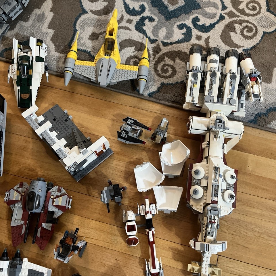 Huge Lego Star Wars Lot 40+ Lego Sets Missing Some Peices But Mostly ...