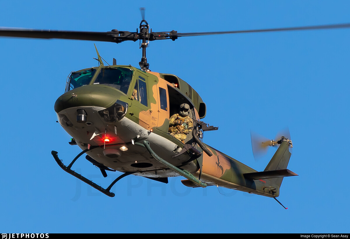 Decal 404 Bell UH-1N US Air Force Green Hornets 96614 | eBay