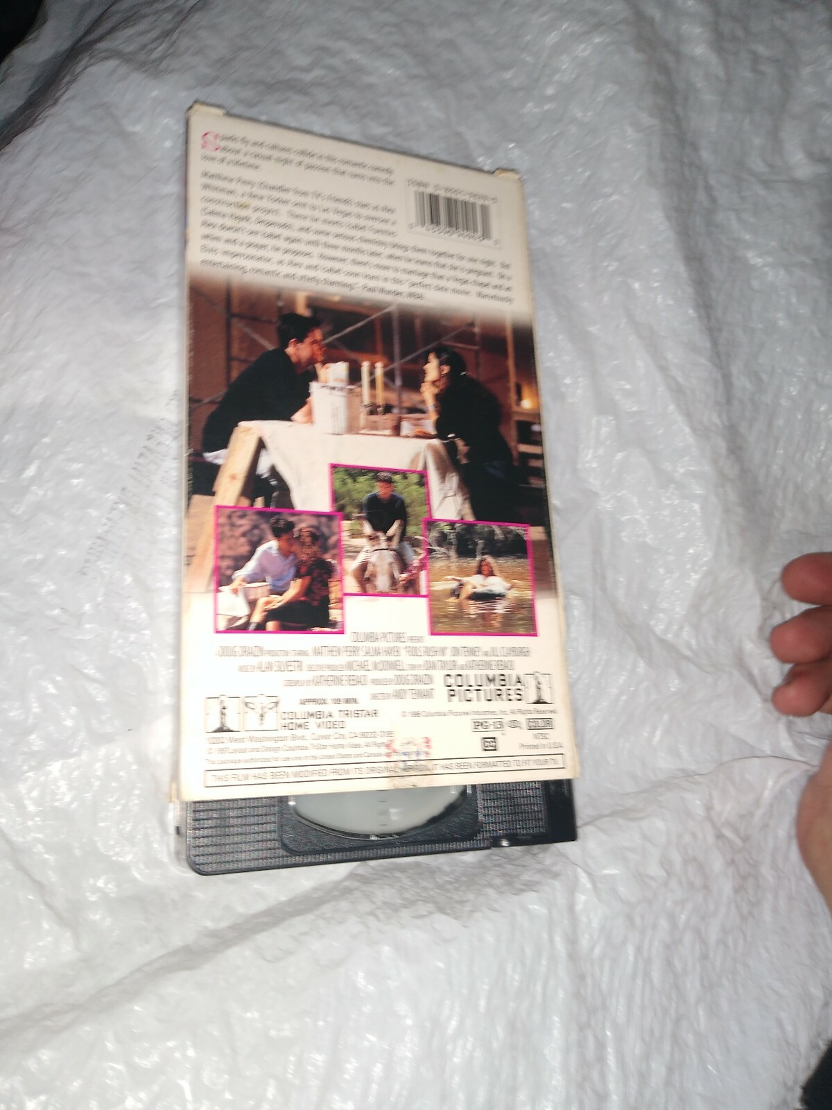 FAST 2 DAY SHIPPING🇺🇸 Fools Rush In VHS Staring Matthew Perry & Salma ...