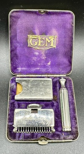 Vintage GEM Razor with Original Lined Travel Case and Razor Blade - Pat ...