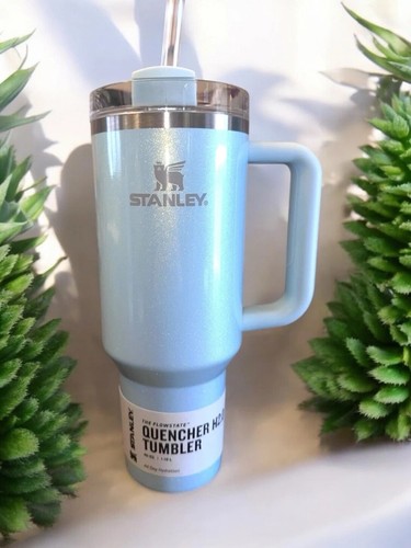 EXCLUSIVE Stanley 40 oz Stainless Steel H2.0 Flowstate Quencher ...