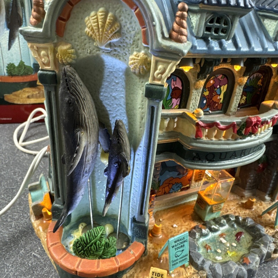 LEMAX SHELL BEACH AQUARIUM -Holiday Village -lighted - Retired Piece ...