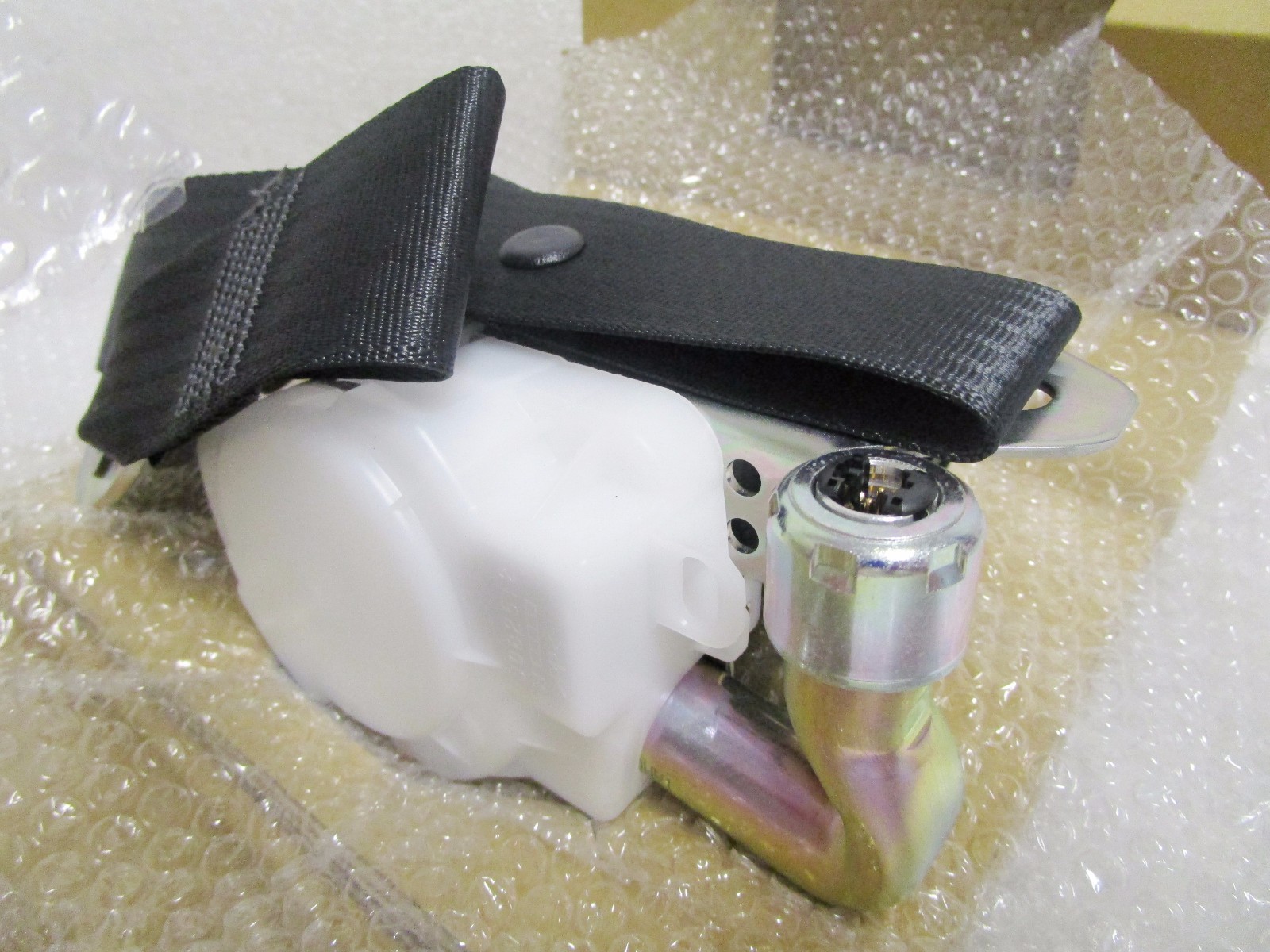 2006 2007 LEXUS GS300 GS FRONT LEFT DRIVER SEAT BELT RETRACTOR 73220 ...