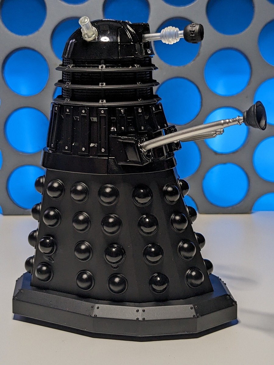 Titan Daleks Daleks' Invasion Earth 2150 A.D. 4K Ultra HD SteelBook