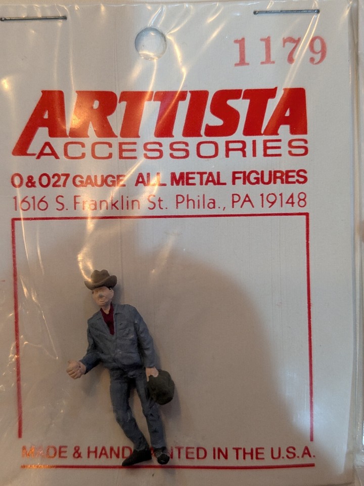 Arttista O & O27 Gauge Scale Lot Of Figures - Hitchhiking Man & Woman ...