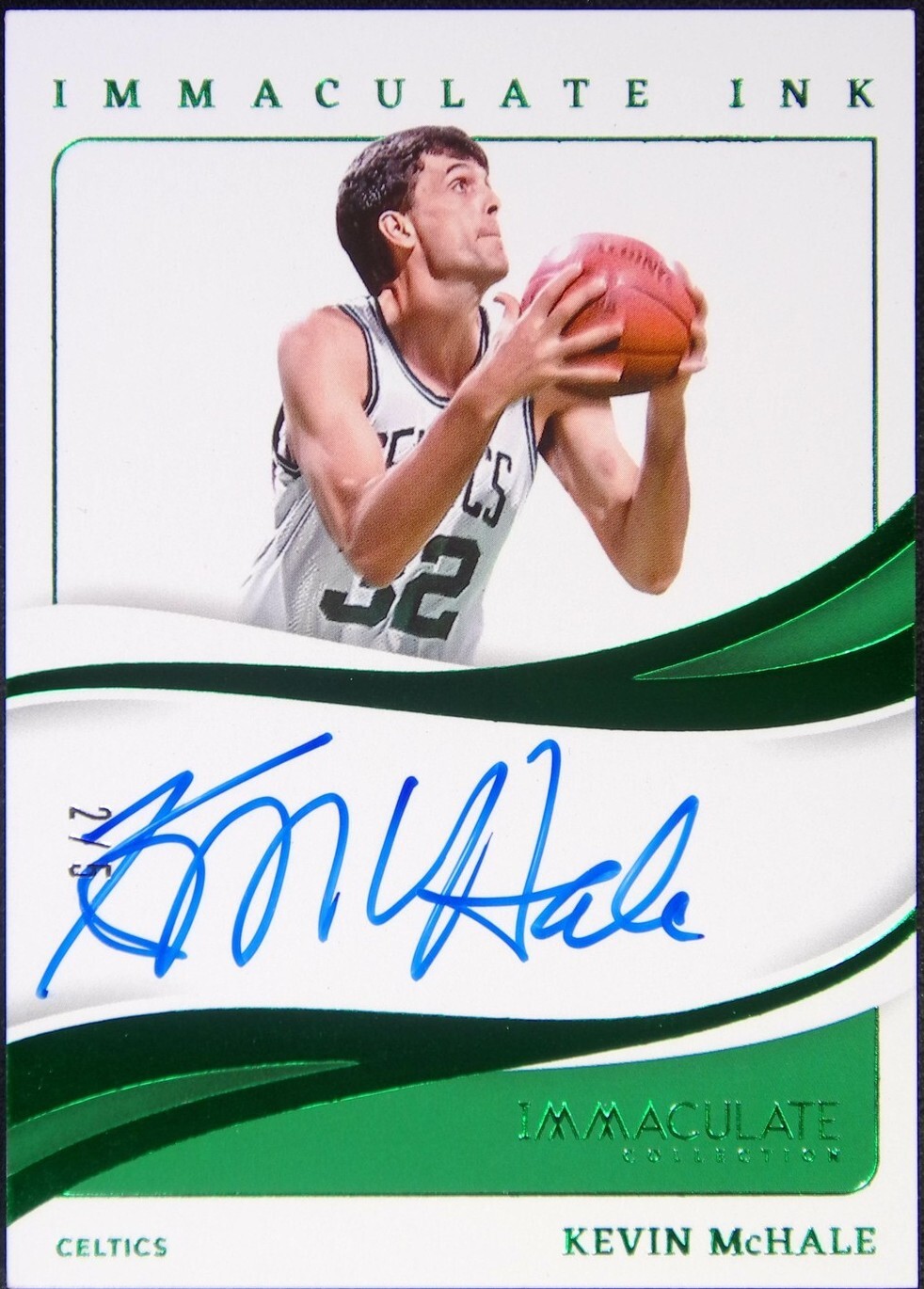 2023-24 Panini Immaculate Collection - Immaculate Ink Kevin McHale #II ...