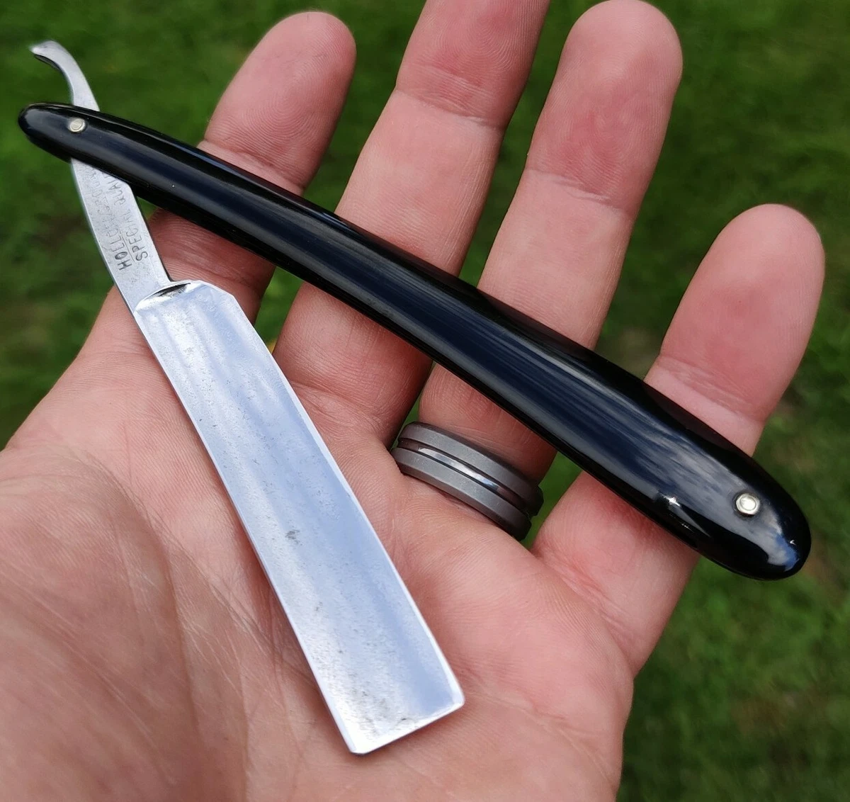 Vintage Straight Razor