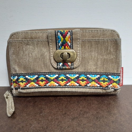 Unionbay Aztec Design Wallet with Zipper and Storage | eBay