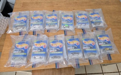 1995 Hot Wheels Treasure Hunt COMPLETE Set #1-12 w/Brand New Protector ...