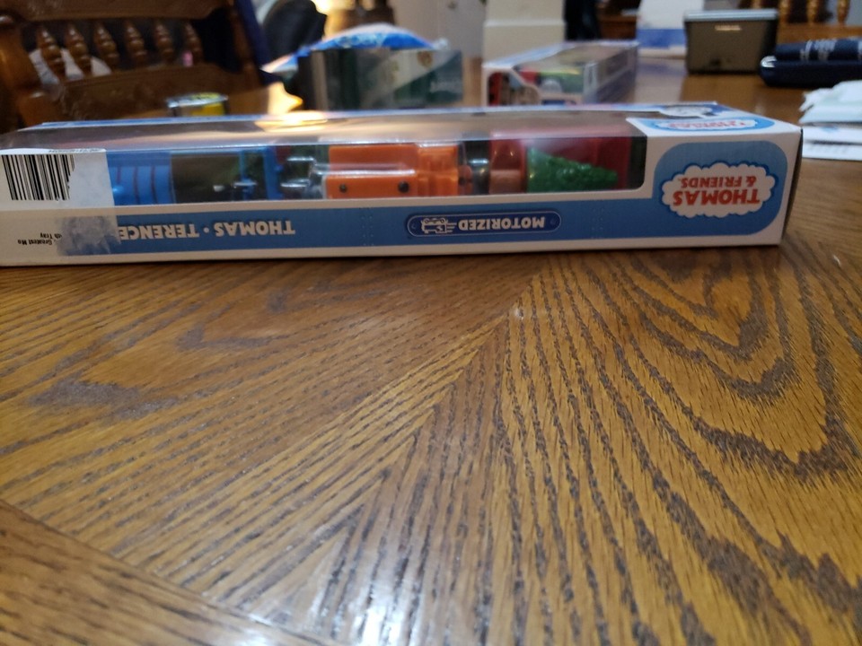 Thomas & Friends Trackmaster Thomas & Terence Motorized Engine w ...