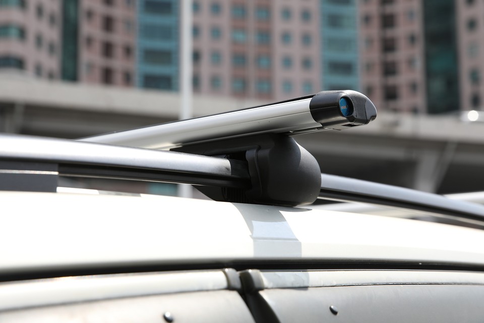 Roof Rack Cross Bars / Kayak Roller Loader Assist For VW Jetta Golf ...