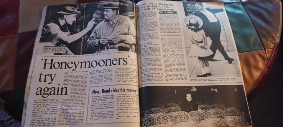 GILLIAM BURN , MILO O'SHEA , JACKIE GLEASON. ART CARNEY, GIOVANNI, DICK ...