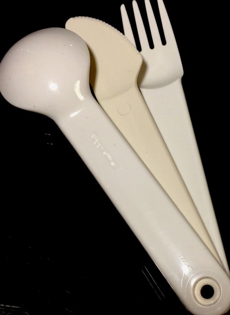 Tupperware on The Go Cutlery 4 Sets Silverware Fork Knife Spoon Snap ...