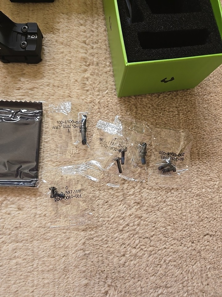 Viridian Optics RFX15 Green DOT Reflex Sight 3 MOA (Brand New Sealed In ...