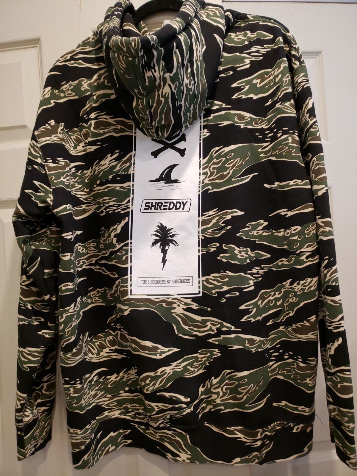 Shreddy Hoodie Army Green Print Black Large Racing Wear CA120 mens | eBay