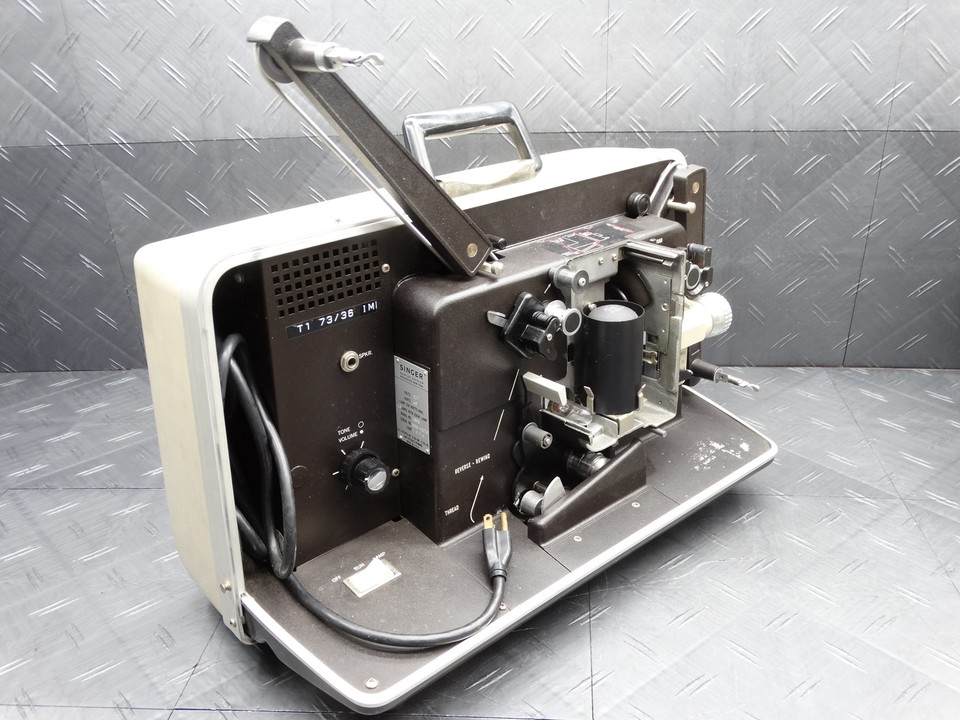 Singer Graflex 16 Film Projector 16mm 1050 Vintage | eBay
