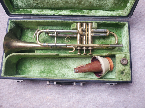 Vintage Bb trumpet, LP, "Besson Class A Academy" Needs repair! +nice ...