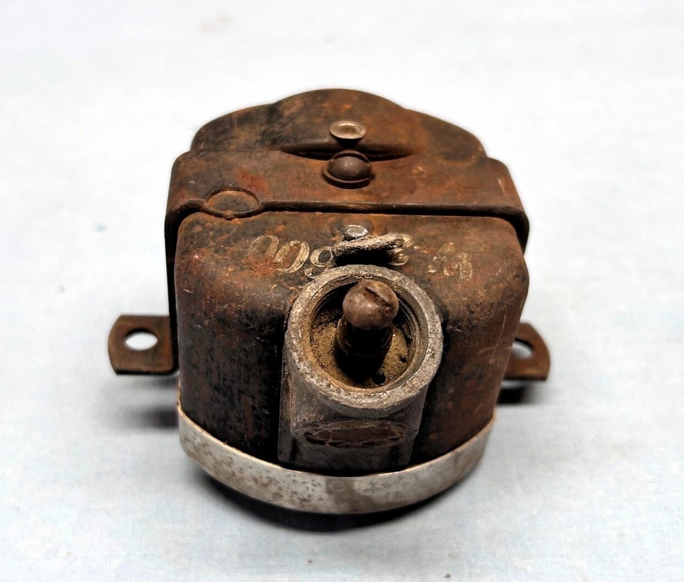 1928 29 30 FORD MODEL A SPEEDOMETER GAUGE STEWART WARNER HOT ROD RAT ...