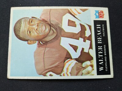 1965 Philadelphia Football Card # 30 Walter Beach - Cleveland Browns ...