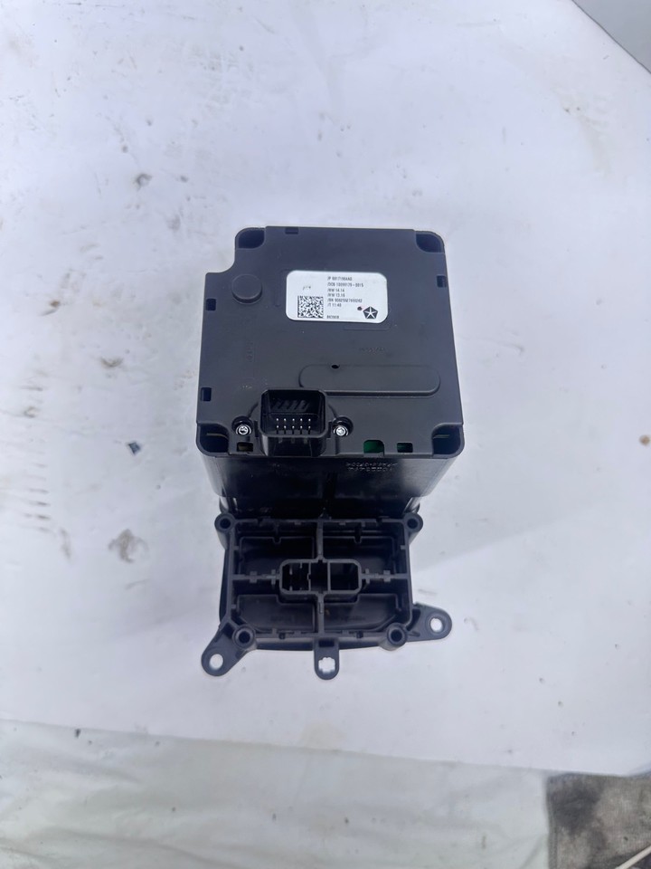 2013-2024 RAM 1500 Classic OEM TRANSMISSION GEAR SHIFTER SELECTOR ...