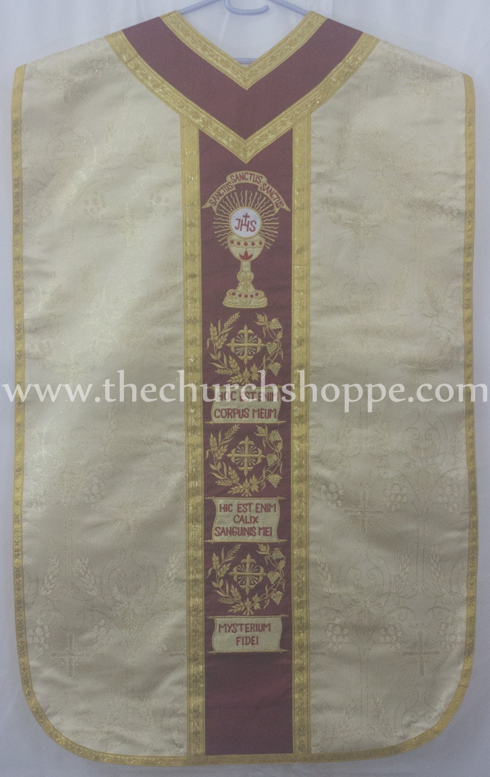 New Metallic Gold Corpus Christi Roman Chasuble Fiddleback Vestment ...