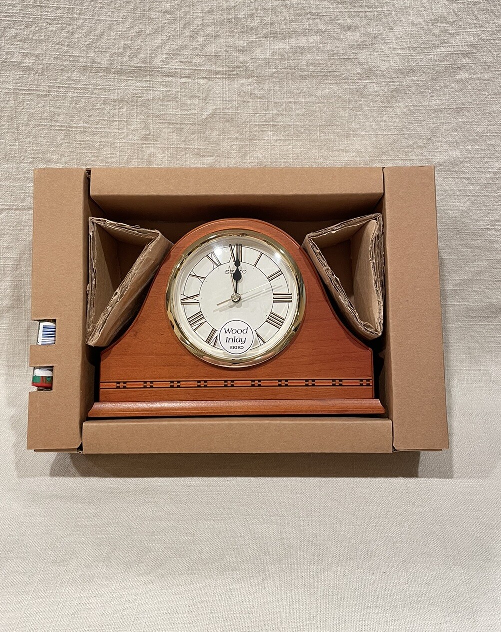 1994 Seiko Quartz Wooden Inlay Mantel Desk Table Clock Red Wood 5in ...