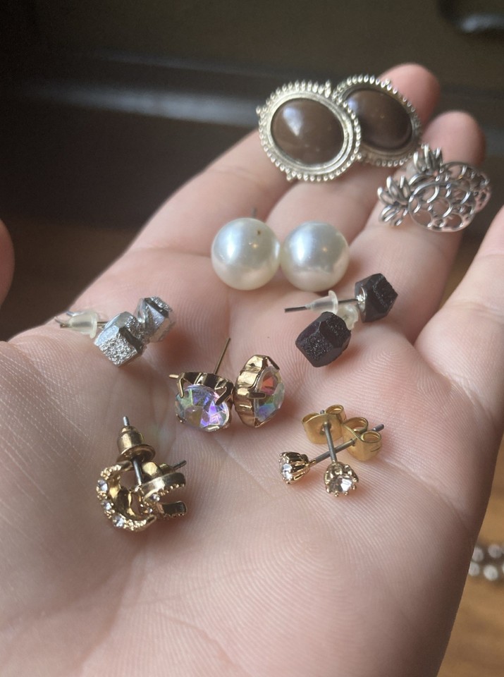 Lot Of Mixed Jewelry, 24 Pieces, All Wearable Jewelry, Multi Colored ...