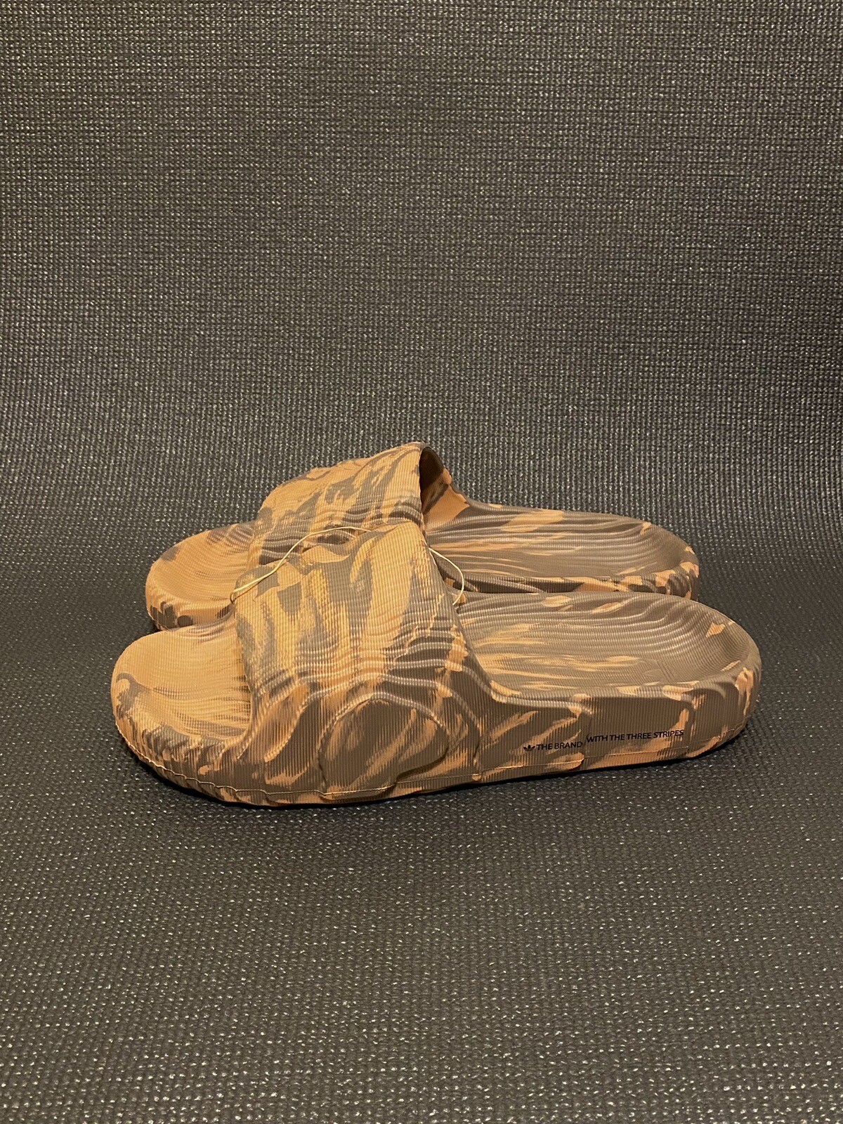 Adidas Adilette 22 Clay Strata Slides New Men Limited Rare HP6518 Size ...