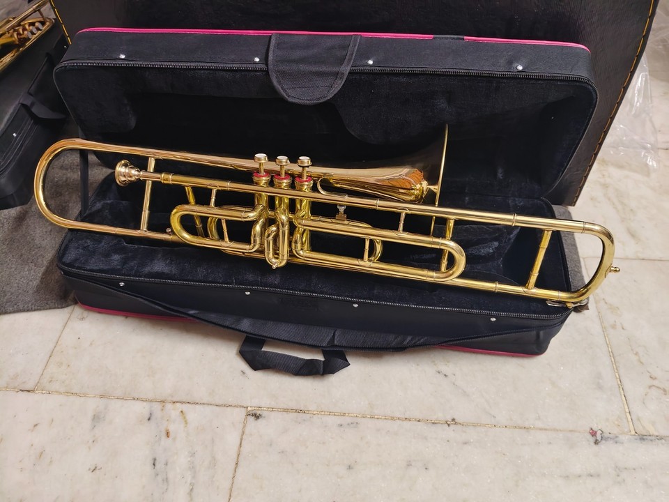 TROMBONE 3 VALVE OF PURE BRASS METAL IN GOLDEN POLISH+CUSHION BOX+ FREE ...