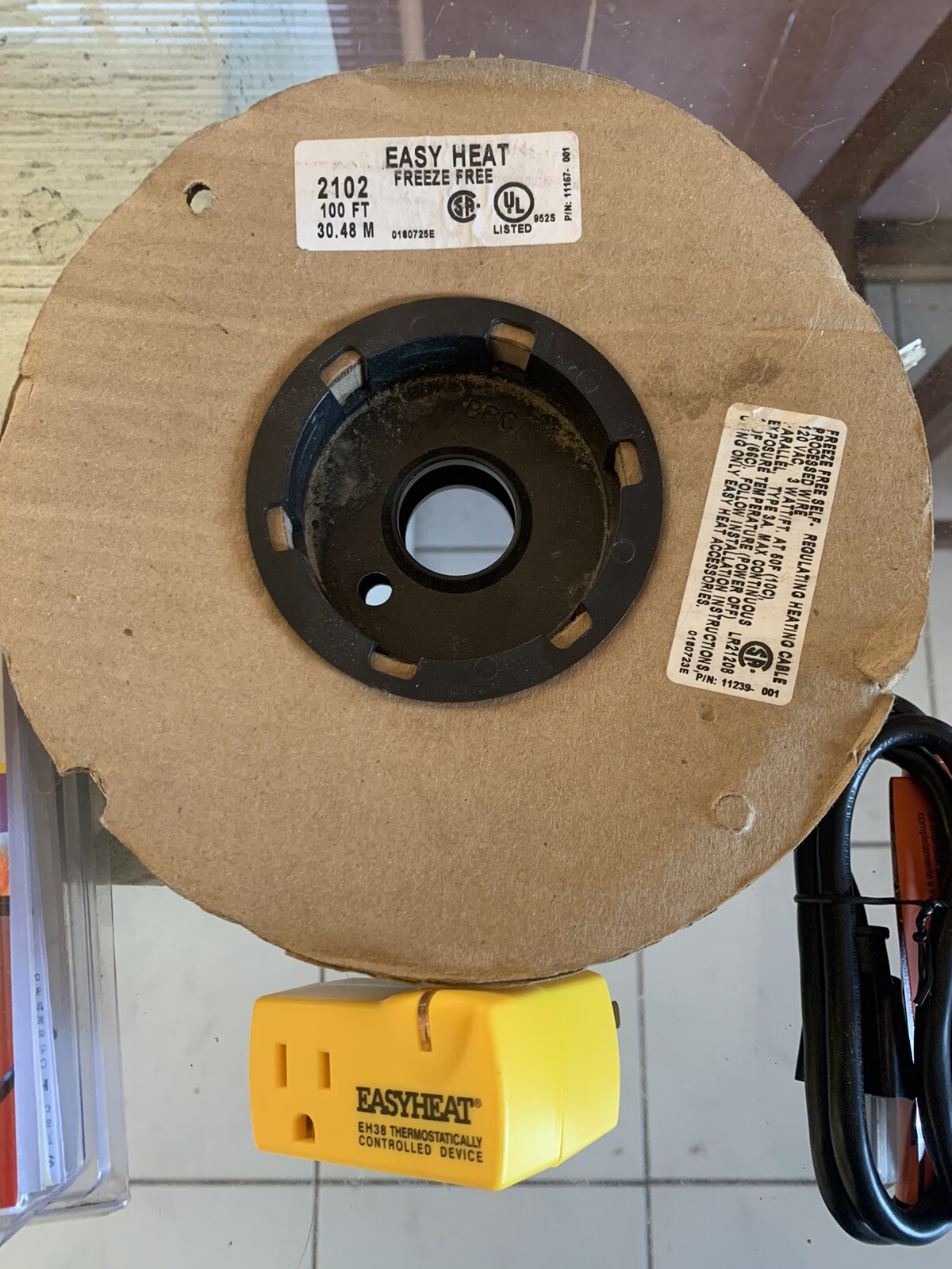 Easy Heat Freeze Free Pipe Heating System 100 Ft 2102 Heat Cable ...
