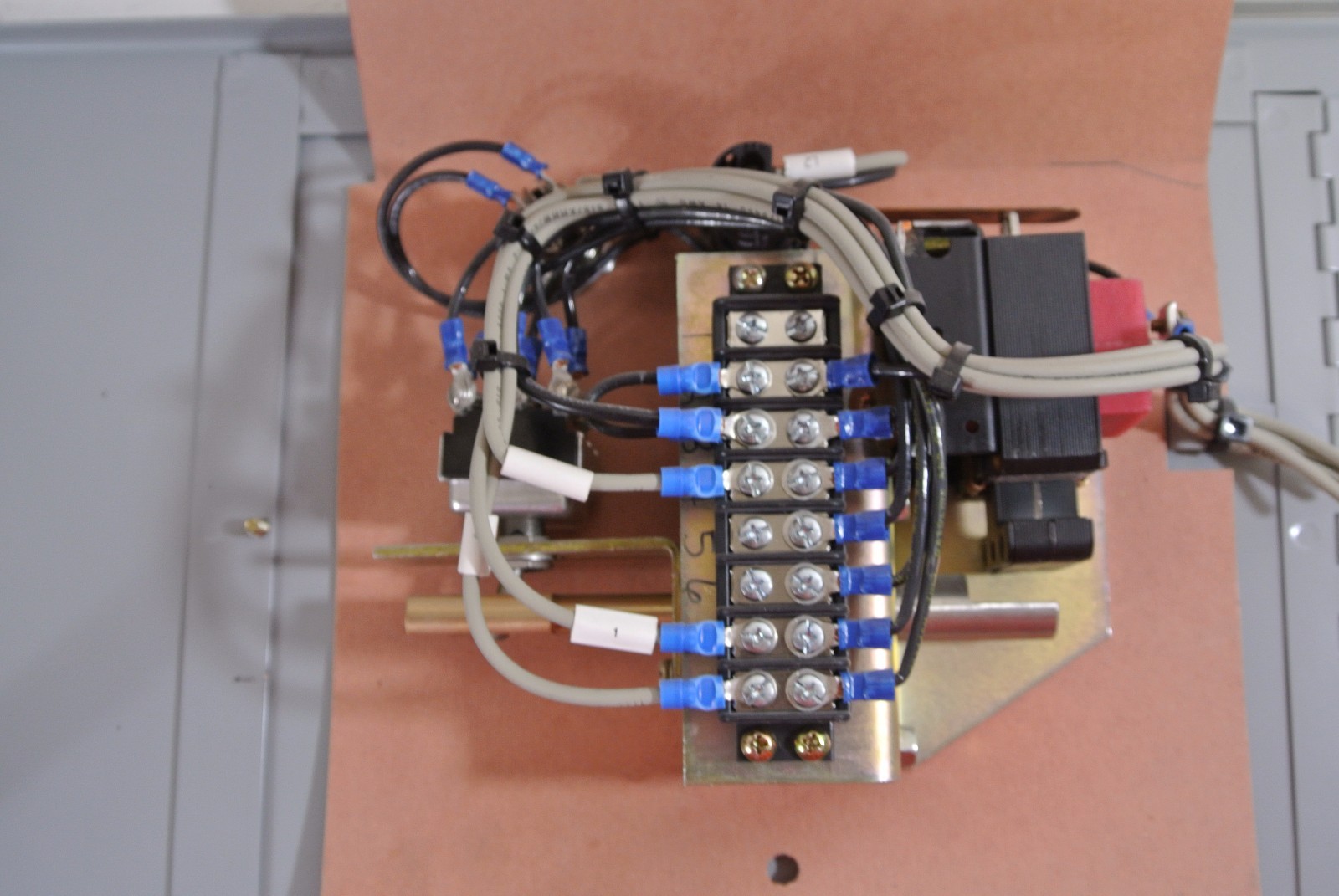 ABB Kirk Interlock Cat: CK105055 w/ key | eBay