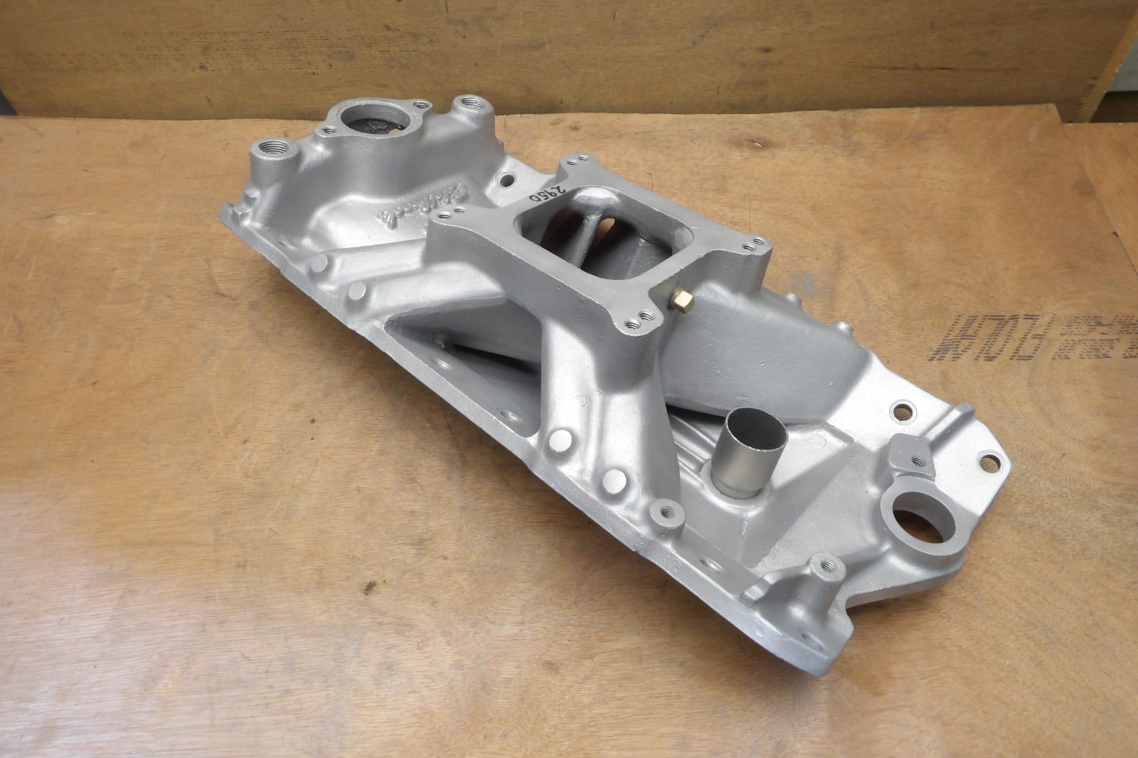 Edelbrock Scorpion 2950 Small Block Chevy Air Gap Alum Intake Manifold ...