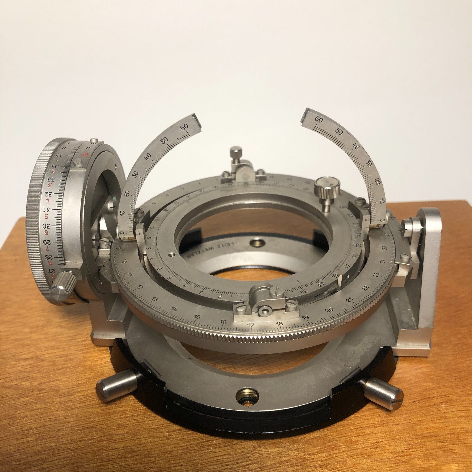 Ernst Leitz Wetzlar Universal Rotary Stage 4 Axis UT-4 w/ Case For ...