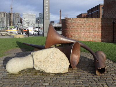 Photo 6x4 "Raleigh" sculpture Liverpool Tony Cragg's 1986 sculpture is ...