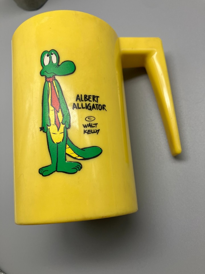 Walt Kelly’s POGO plastic cups (set of 4) | eBay