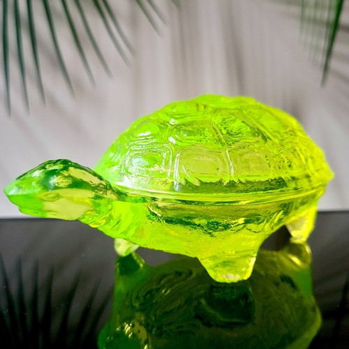 Uranium Glass Turtle Trinket Box Vaseline Yellow Glass Jewelry Glass ...