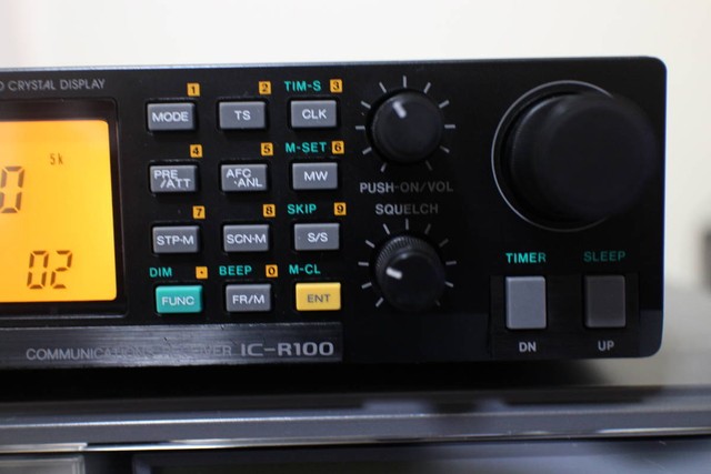 ICOM IC-R100 General Coverage Communications Receiver 0.5-1856MHz for ...