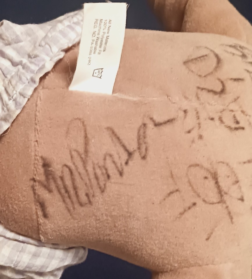 HOLY GRAIL EMINEM AUTOGRAPH D12 MC Proof RIP signed concert tour doll ...